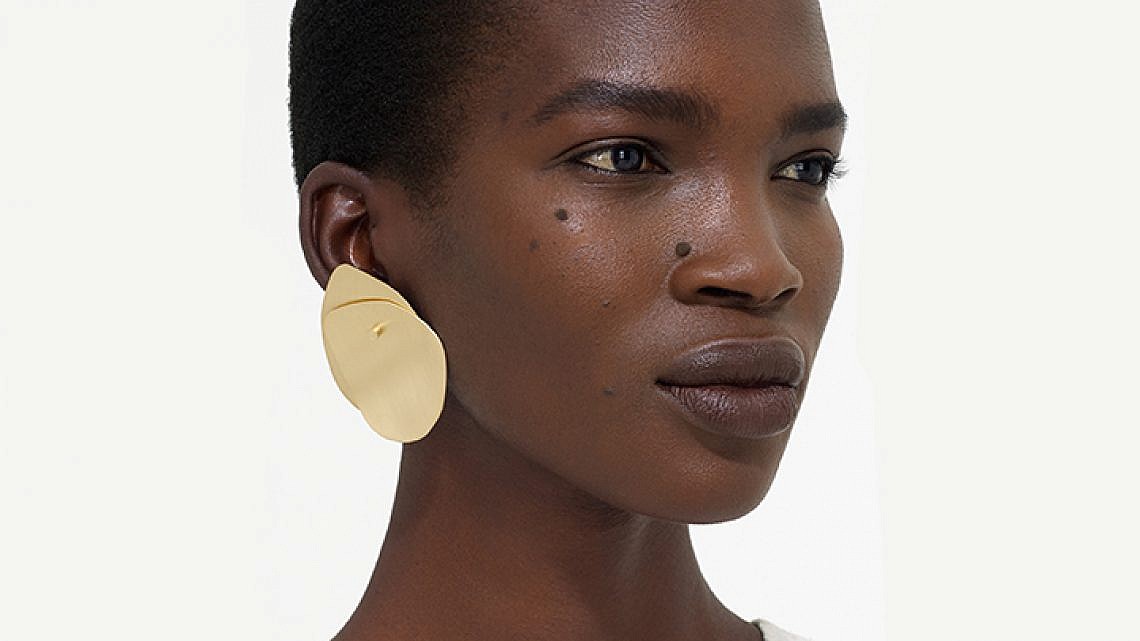 COS מבית H&M מגיעה לארץ: ריאיון עם המעצבת הראשית