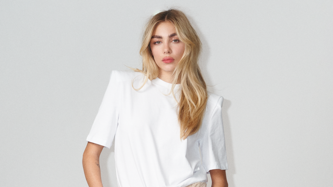 סודות האיפור והטיפוח של מאיה קיי: "אני מאוד משקיענית" | מגזין את